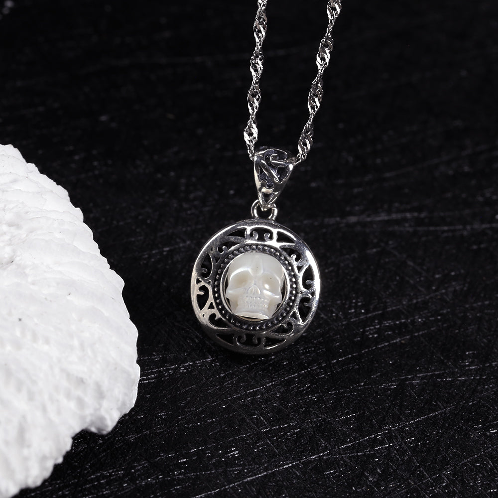 Pearl Skull Queen's Pillbox Locket Hollow Carving Necklace-Belle Juri